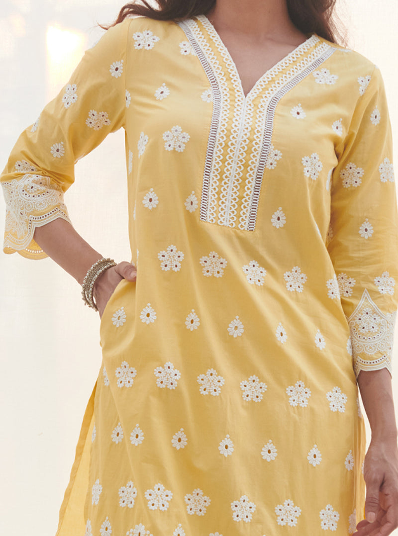 Mulmul Cotton Calvim Yellow Kurta With Mulmul Cotton Calvim Yellow Pan
